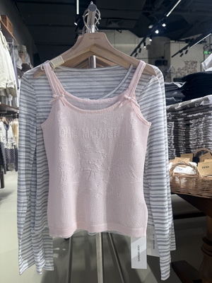 OM one moment国内北京正品代购吊带背心不支持退换