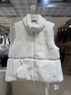 Twoi国内北京正品代购羊毛马甲不支持退换