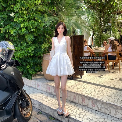 无袖挂脖露肩拼接蕾丝连衣裙女