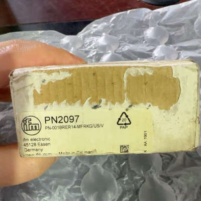 易福门压力传感器，是PN2097，，哦～全议价