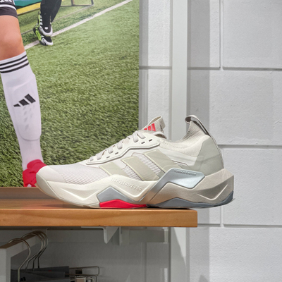 阿迪达斯女子2025夏季新款闪电形抗扭转稳定缓震综合训练鞋IH5244