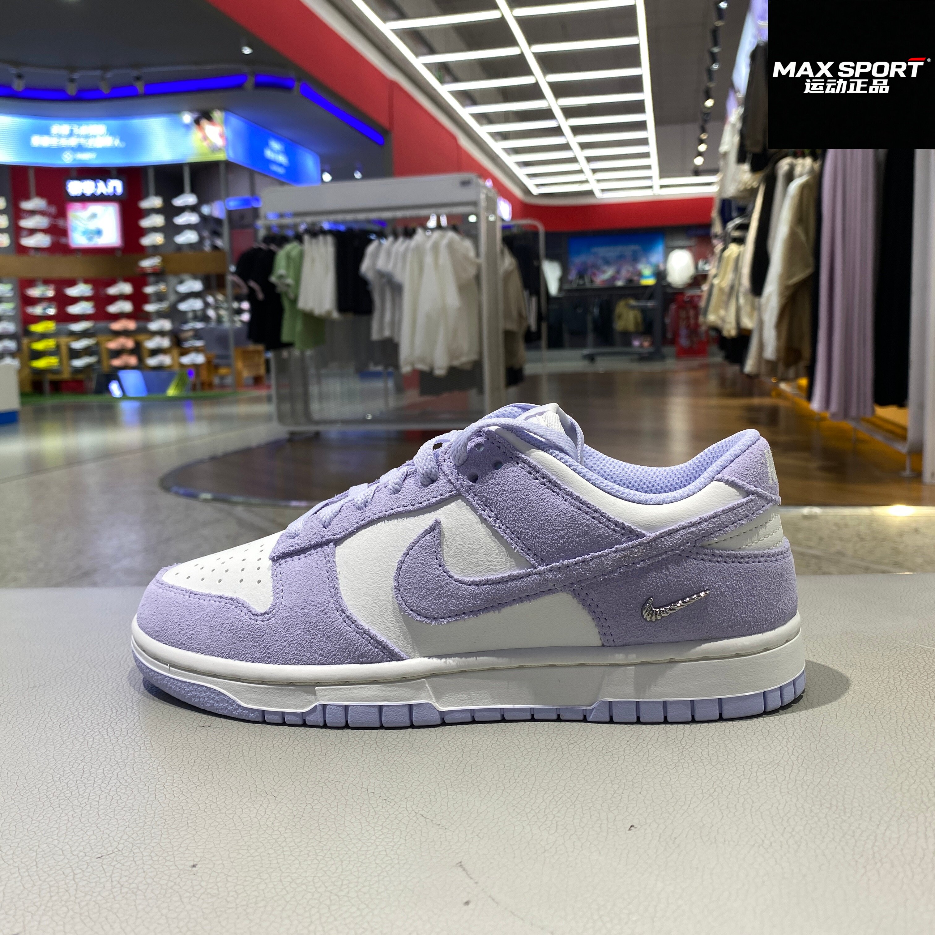 NIKE耐克女板鞋冬新款DUNKLOW经典百搭时尚低帮运动休闲鞋IO4244