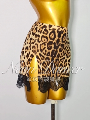NeonDancer 新款女拉丁舞练功服 豹纹拼蕾丝花边包臀裙 带底裤