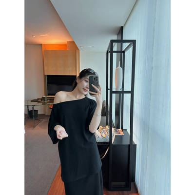 BLUEPOPS-新斜肩宽松短袖T恤+休闲半身裙套装（含10羊毛）m161+m1