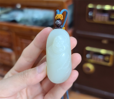 新疆和田羊脂白玉籽料佛吊坠01