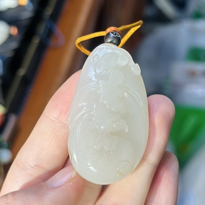 新疆和田白玉籽料吉祥挂件ld04053