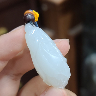 小石头和田玉山料玉兰花123456