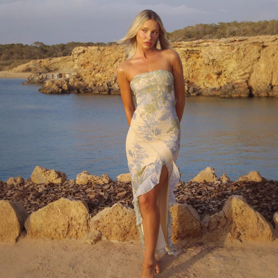 Ayj25l209 Elegant Style Mesh Printed Slit Slim Fit Tube Top