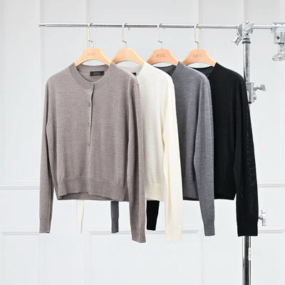 扬子纱羊毛桑蚕丝圆领长袖针织衫