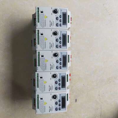 议价L系列变频器V002L21A/V004L