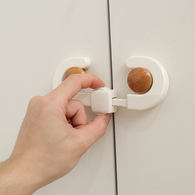 锁针对爬行期简易防护锁