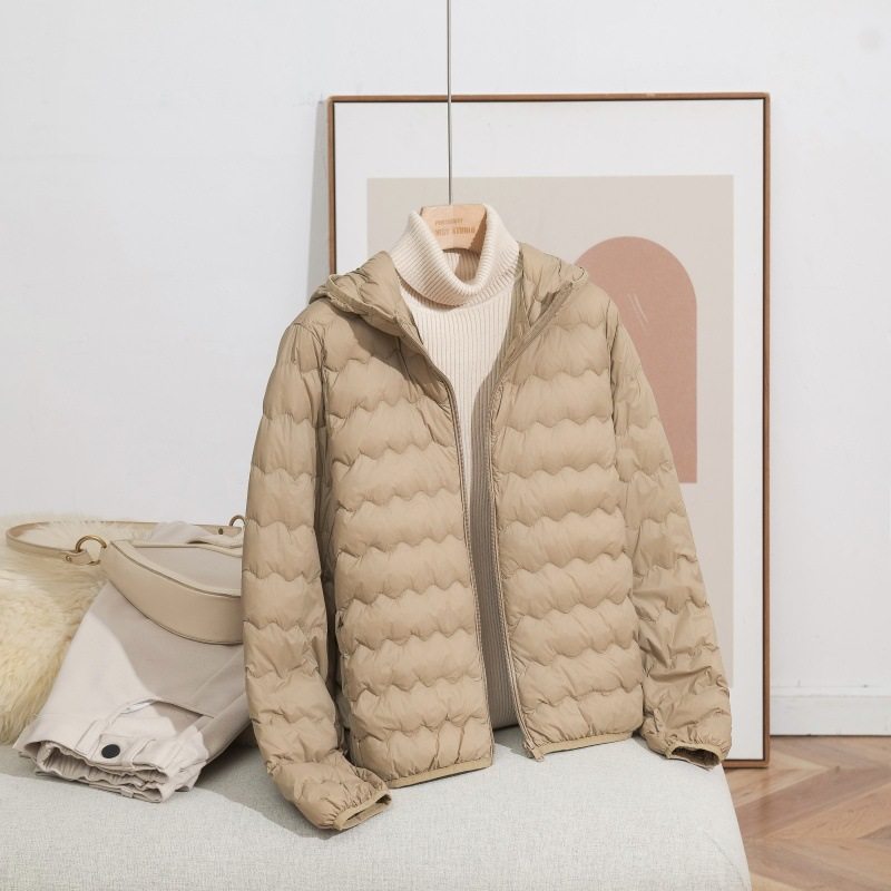唯品会特卖断码清仓特价处理轻薄白鸭绒羽绒服女装品牌正品春秋冬