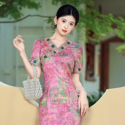 新中式国风浅色时尚旗袍