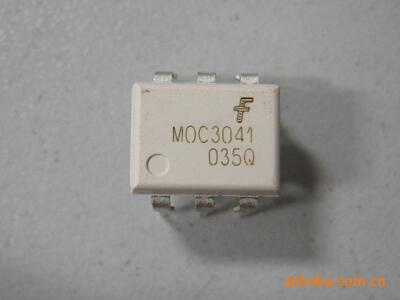 直插 MOC3041M 光耦合器双向可控硅驱动器 DIP6 全新原装