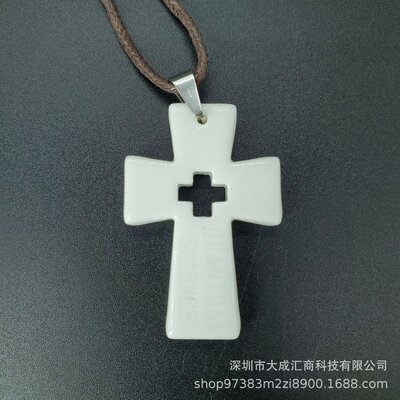 QuantumPendant白色棉绳十字架项