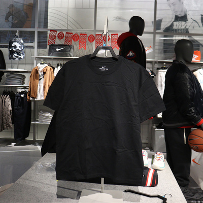 Nike/耐克休闲运动圆领短袖T恤