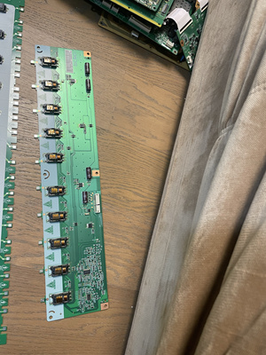 37L05HR 37M11HM高压板T87I053.XX T871053.XX背光板