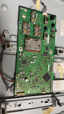 LCD-37A33 37GH3 32A33 32Z330A 32F31主板QPWBXE557WJN1/2/3