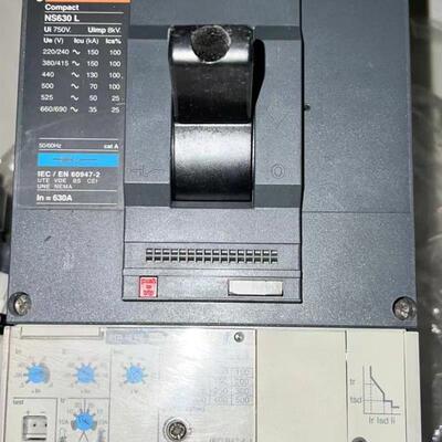 梅兰日兰库存高分段断路器NS400LNS630L 3P 400 630 STR43ME询价