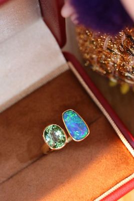 18K欧泊碧玺戒指，主石 3.79ct  附权威证书，支持复检