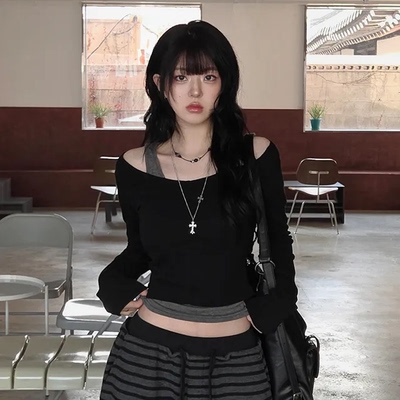 预习春天 叠穿系甜酷挂脖长袖T恤 设计感辣妹修身两件套百搭上衣