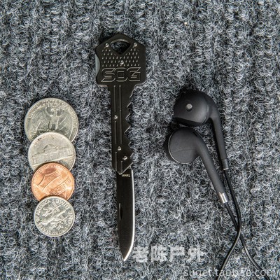 美国SOG索格折叠钥匙小刀快递开箱神器户外家居迷你创意EDC工具