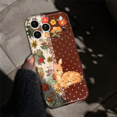 新款适用苹果18pro手机壳卡通小鹿iphone17promax保护套可爱洋气包镜头16软边防刮高级15绝美复古高级感酒红