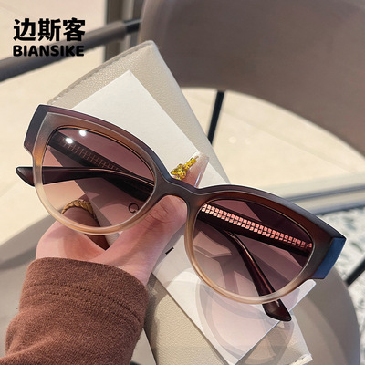 太阳镜28022新款美拉德风网红猫眼墨镜框 女素颜插芯框架可配度数