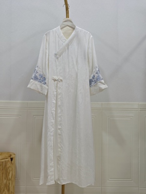 新中式斜襟丝绸汉服连衣裙