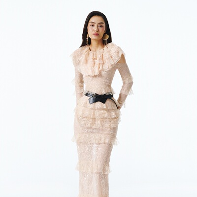 越南小众品牌ONONMM 2025年秋季新款多元魅力贵气蕾丝修身连衣裙