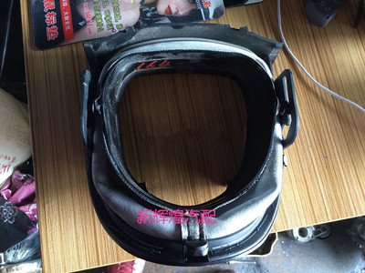 W164 ML350 GL450 R300 R350方向柱护罩 W251转向柱护罩