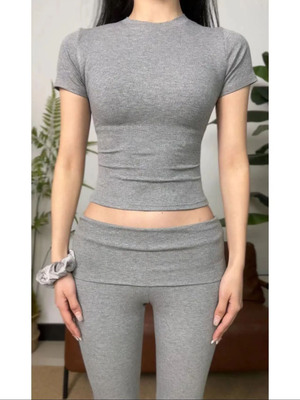 多色圆领包邮打底衫紧身显瘦T恤