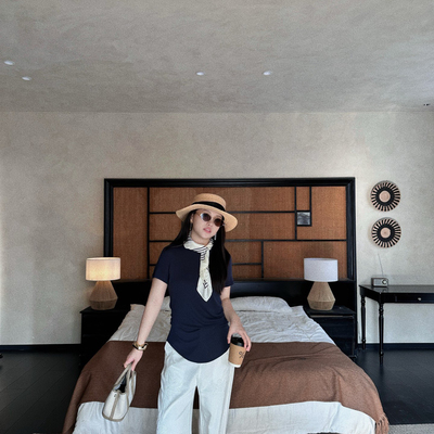 静茹小众感显瘦短袖T恤(配收腰打揽设计)（含19.5绵羊毛）36825