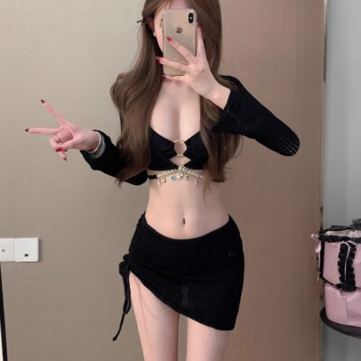 新款比基尼性感泳衣女沙滩度假ins比基尼纯欲风聚拢三点式穿搭