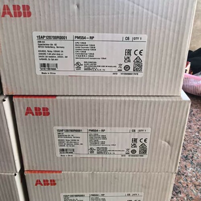议价ABB，CPU模块，型号PM554-RP全新原，外壳也完