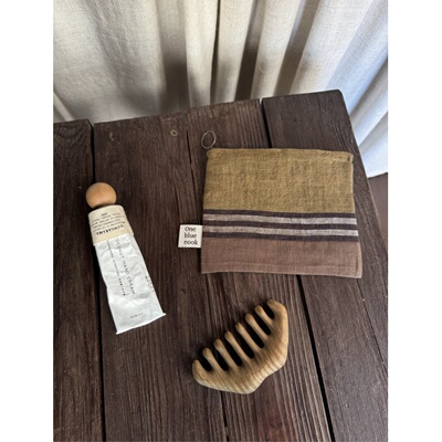 oneblue nook 丨木质感亚麻拼接收纳袋