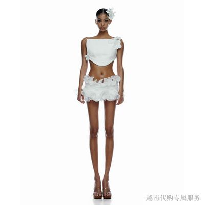 越十年越南小众ibiboss新款纯欲风花朵露背上衣性感半身短裙套装