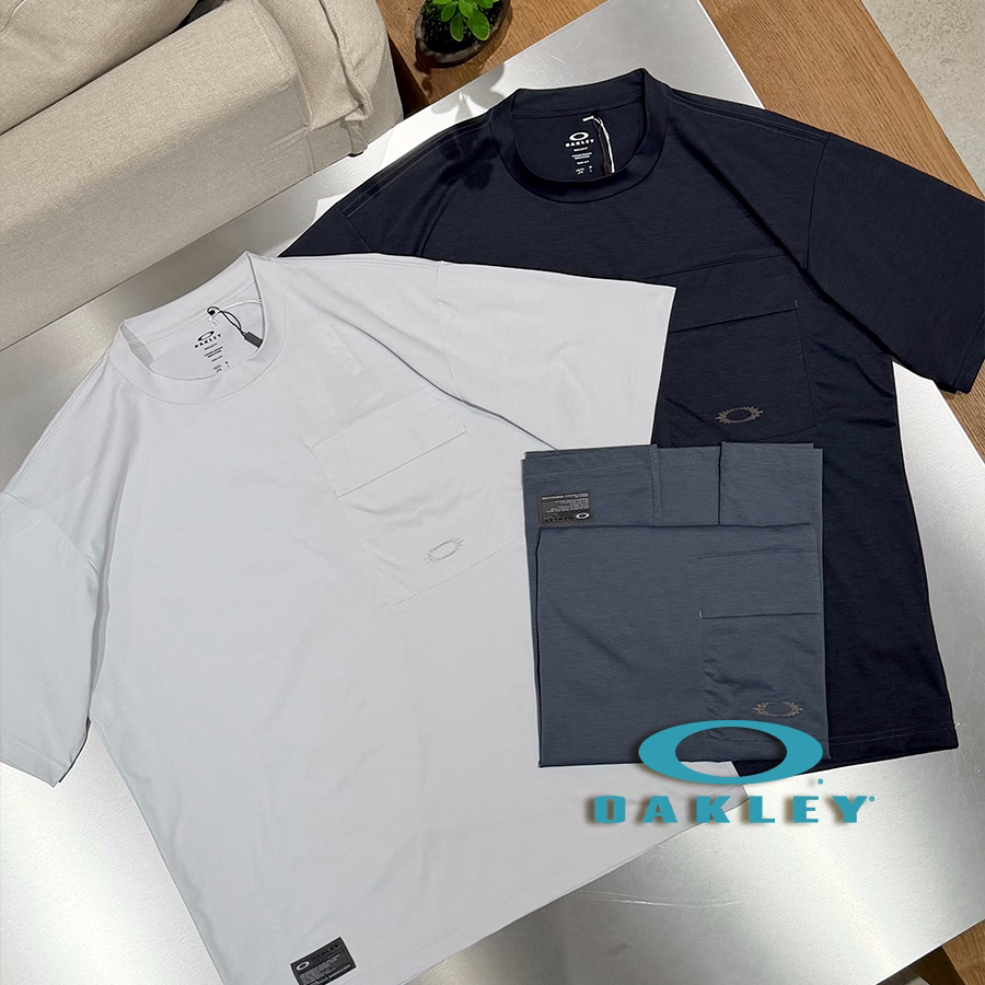 OAKLEY 日本线FGL 三色简约LOGO刺绣标签口袋速干短袖T恤 SURGIR