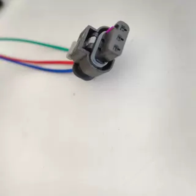 适用于东风郑州锐骐P11皮卡ZD25/T5/T6感应器曲轴位置传感器插头