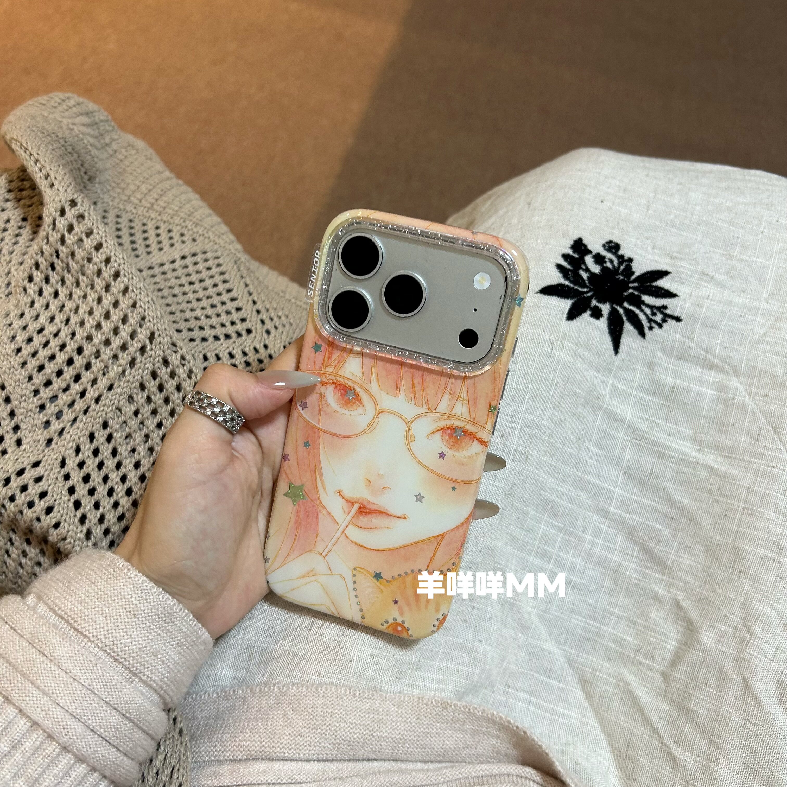 羊咩咩MM韩系ins少女心个性眼镜女孩适用苹果17ProMax手机壳小众甜酷辣妹iPhone16Pro/15全包17软保护套