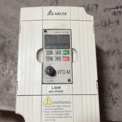 议价台达M变频器1.5kw台达VFD015M43B