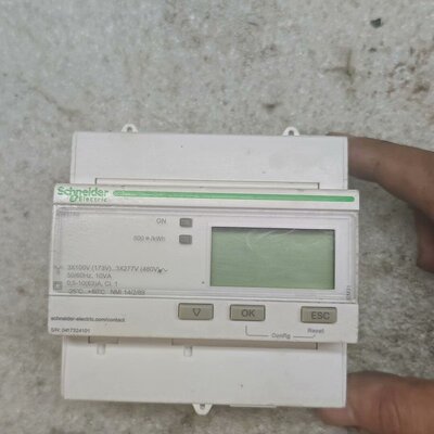 议价施耐德iEM3150多电能表三相电子式型号A9MEM31可维修