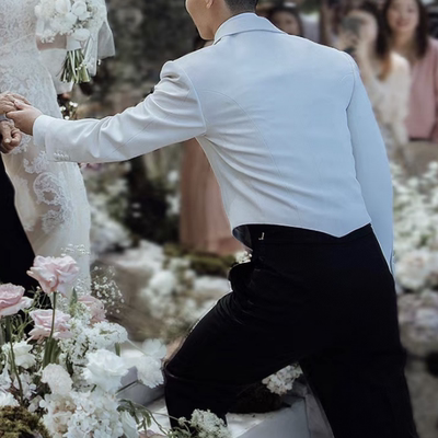 窦骁何超莲结婚礼同款梅斯礼服