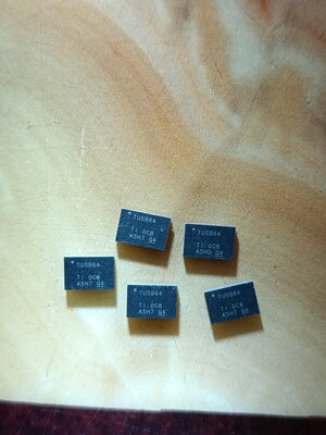 TUSB1064RNQR 丝印TUSB64 WQFN40 接口-信号缓冲器芯片 TI