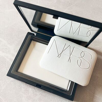 NARS娜斯大白饼遮瑕定妆性感裸妆