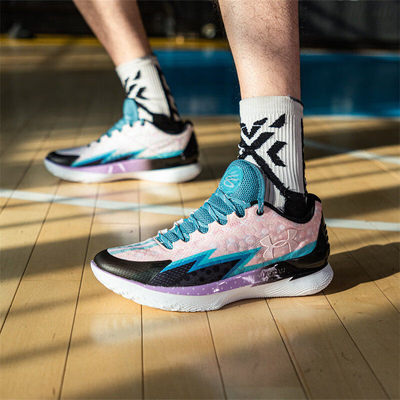 安德玛官网男鞋春季 CURRY 1 LOW FLOTRO NM2实战篮球鞋3026278