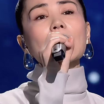 王菲同款夸张透明水滴亚克力耳钉时尚高级感独特漂亮耳环耳饰耳夹