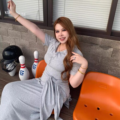 休闲收腰显瘦遮肉连衣裙女