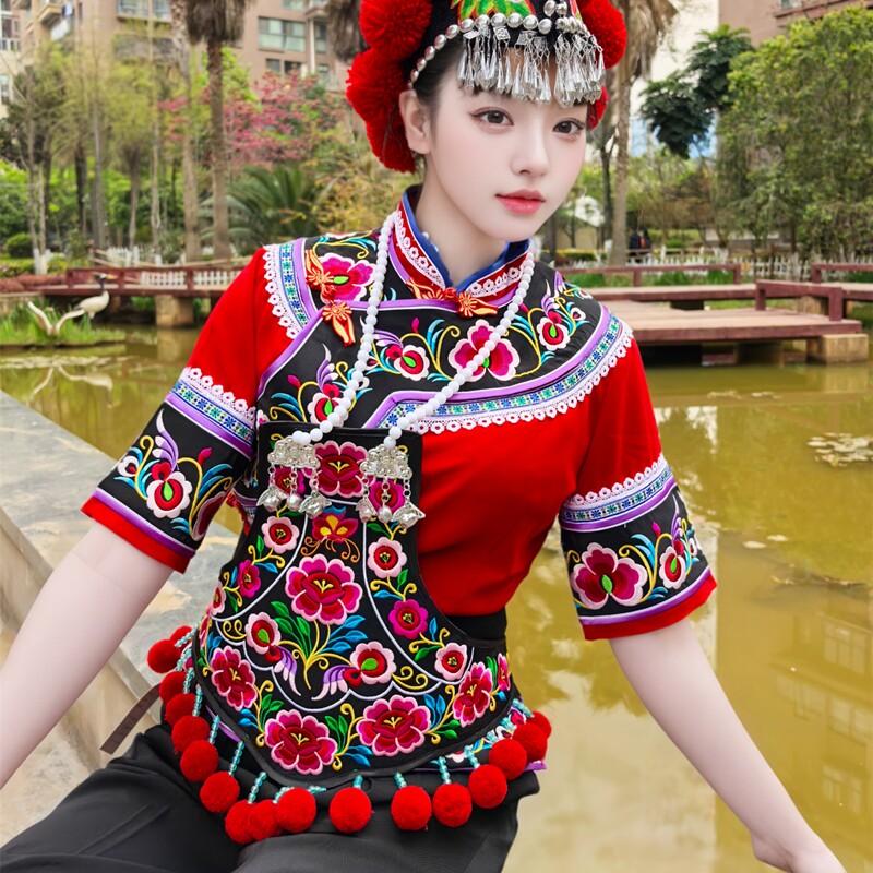 六瓣花刺绣毛球围腰飘带民族特色左脚舞服装配饰百搭少数民族服