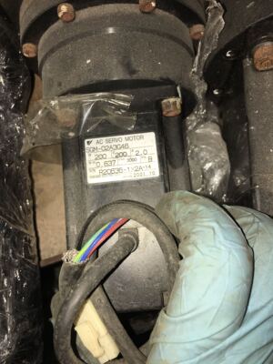 SGM-02A3G46安电机安川